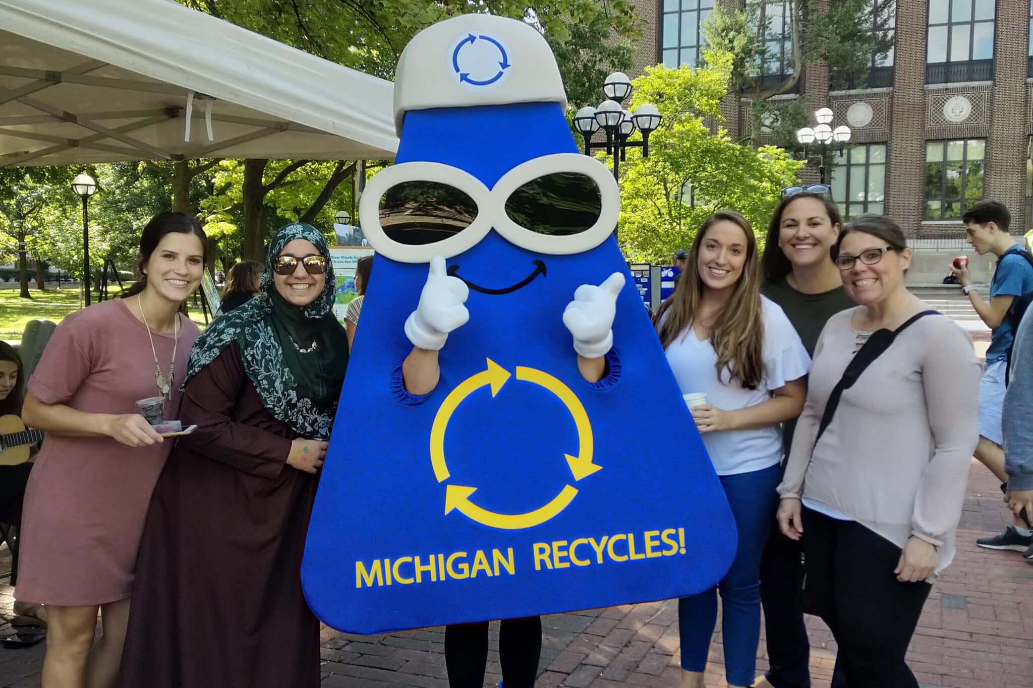 Michigan Ross Green Team Looks for Fresh Ideas to Support Campus Sustainability Efforts - The ...