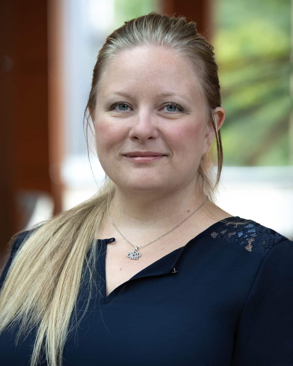 Jenn Mull Receives First-Ever Ross Star Award - The Ross Report